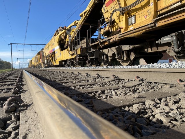 Ballast Cleaner-Mfs - Track maintenance machines